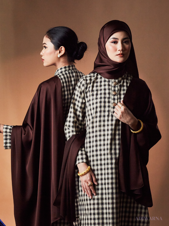 Kurung Aruni – ADIWARNA